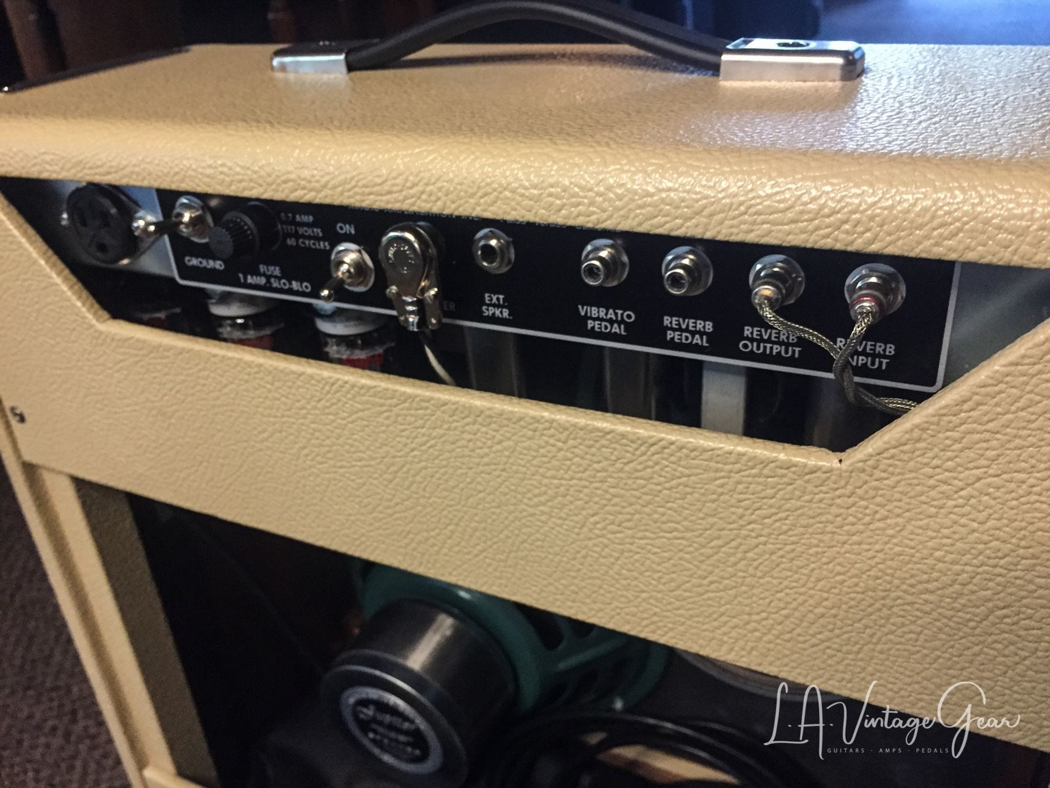(SOLD) Magic Vibro Prince Combo Amplifier - 2x10 in Cream Tolex with ...