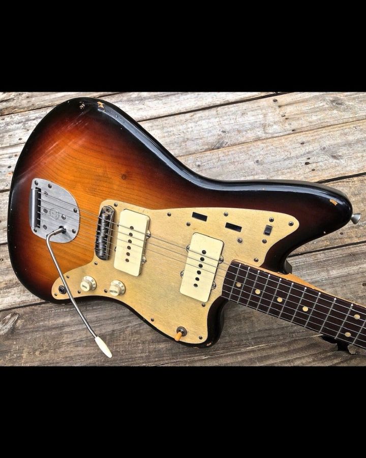 Danocaster Offset Gold Guard 2.5 Sunburst - 2 Piece Alder Body - Brand ...