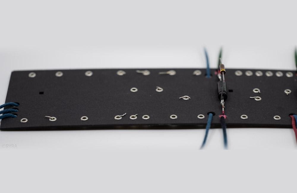 Ryra Elegante Tweed Combo Guitar Amplifier – Deluxe Style Amp – LA ...