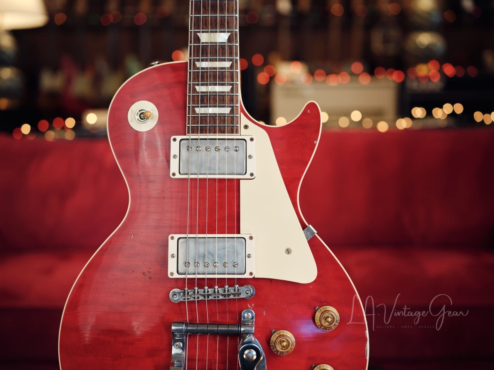 Gibson Relic’d Custom ’58 Les Paul Standard with Bigsby – Cherry Flame ...