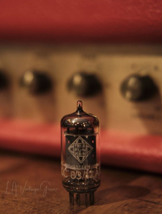 Telefunken 12AX7 Ribbed Plate Vintage Pre-Amp Tube – Tests NOS – LA ...