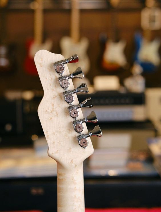 James Tyler “Studio Elite” Electric Guitar 2022 – Transparent ‘Jimburst ...