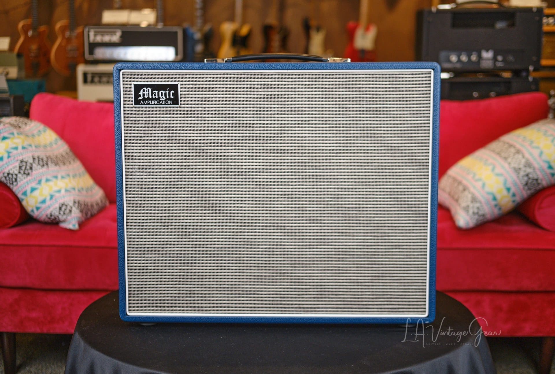 Magic Amps Crossroads - A Killer Low Wattage 1x12 Combo! • LA Vintage Gear