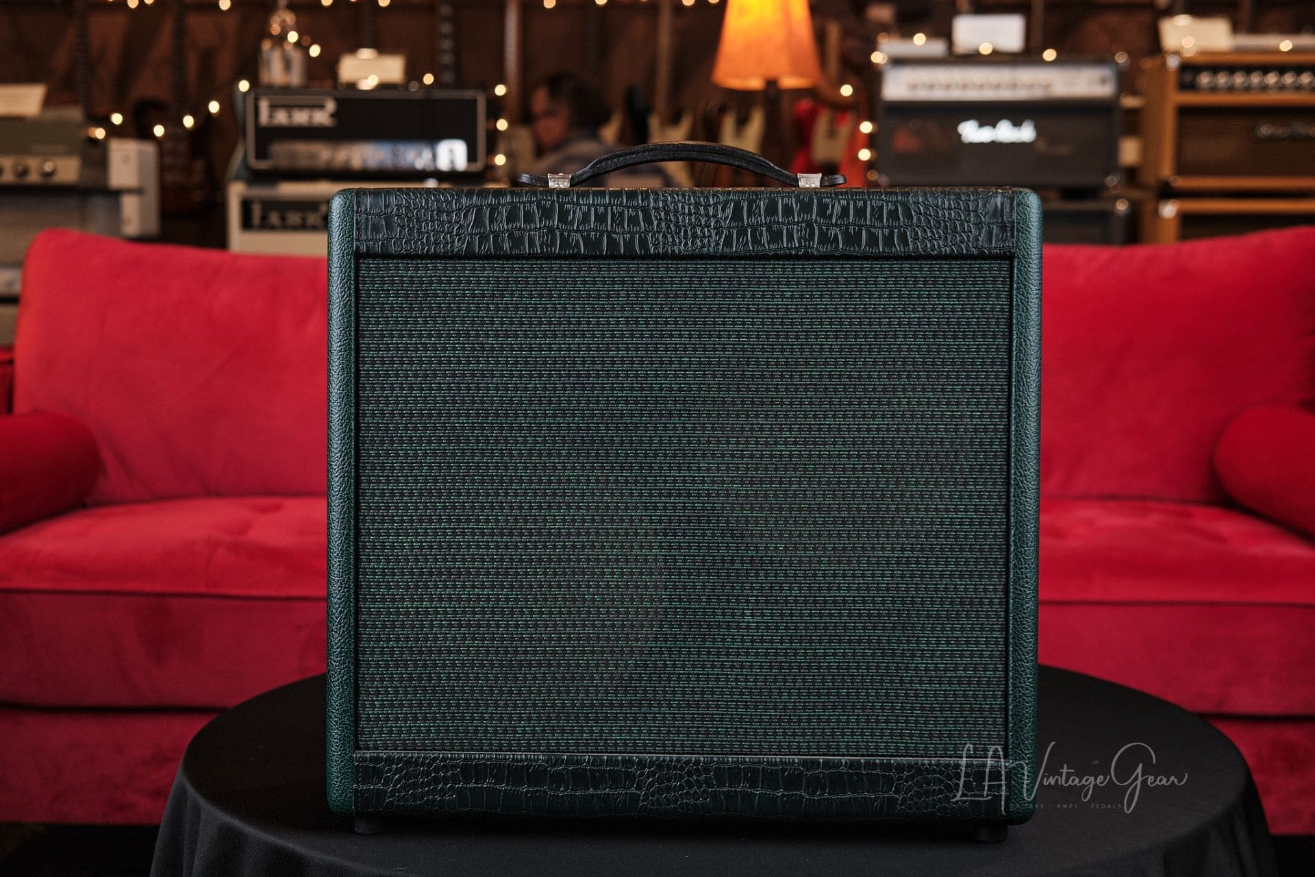 Kerry Wright 2x8 Closed Back Cabinet - In A Beautiful Green Crocodile ...