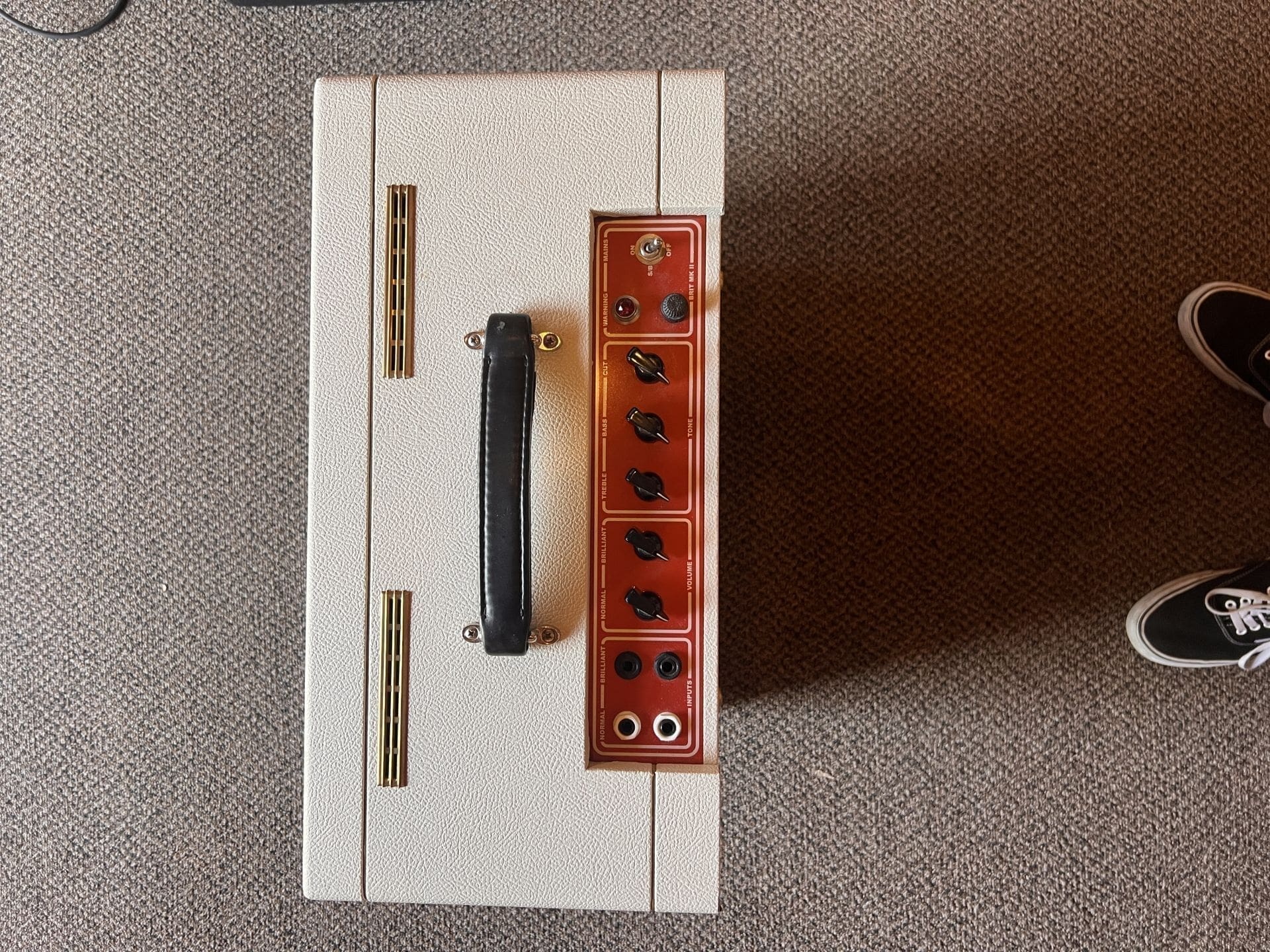 Magic Amps Brit MkII - A Great Re-Imagining of a British Classic! • LA ...