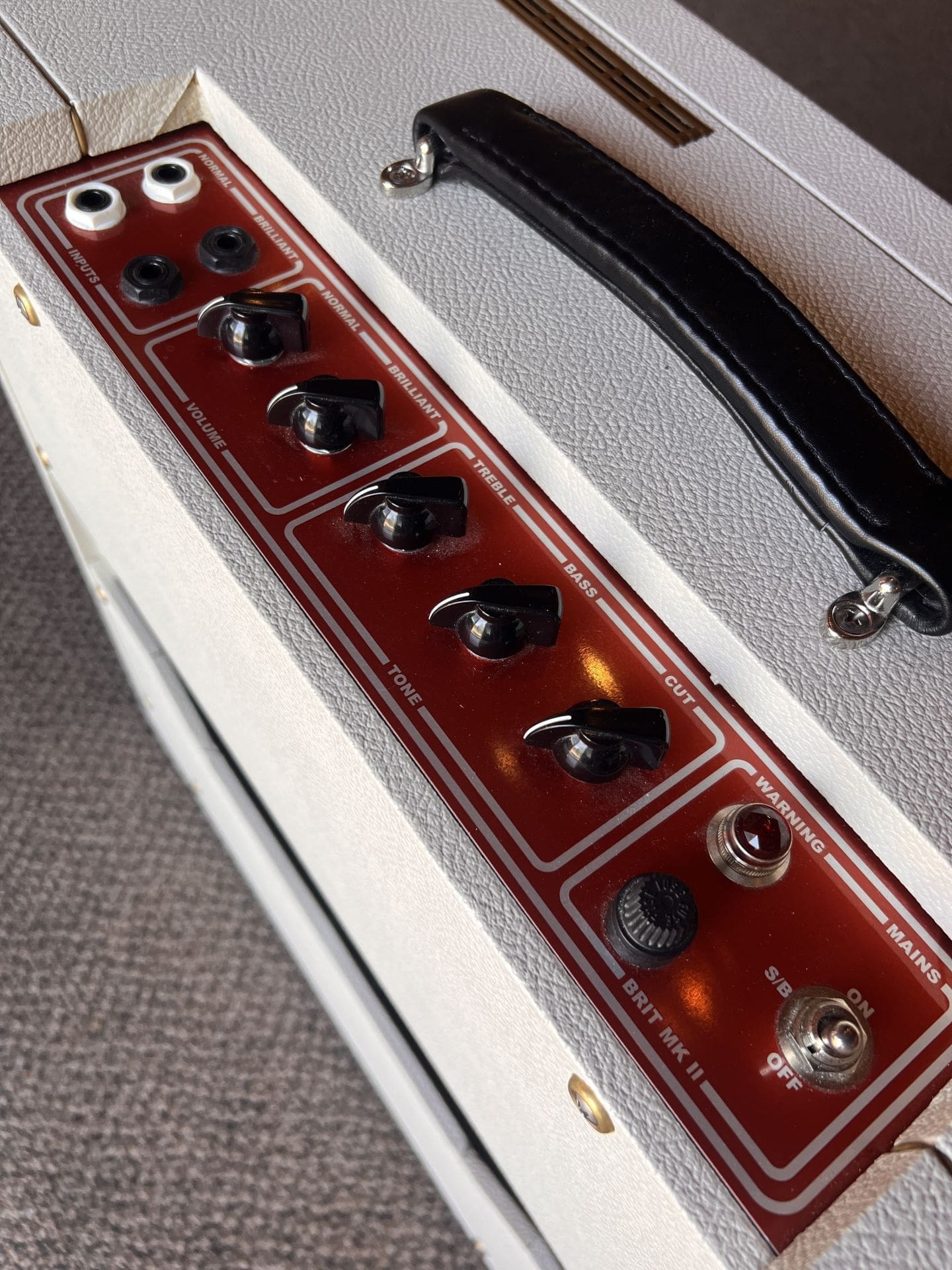 Magic Amps Brit MkII - A Great Re-Imagining of a British Classic! • LA ...