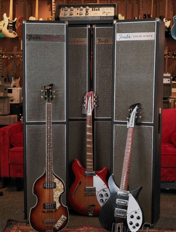 Fender PA 4100 100 Watt Solid State PA - With 4 Speaker Columns, As ...